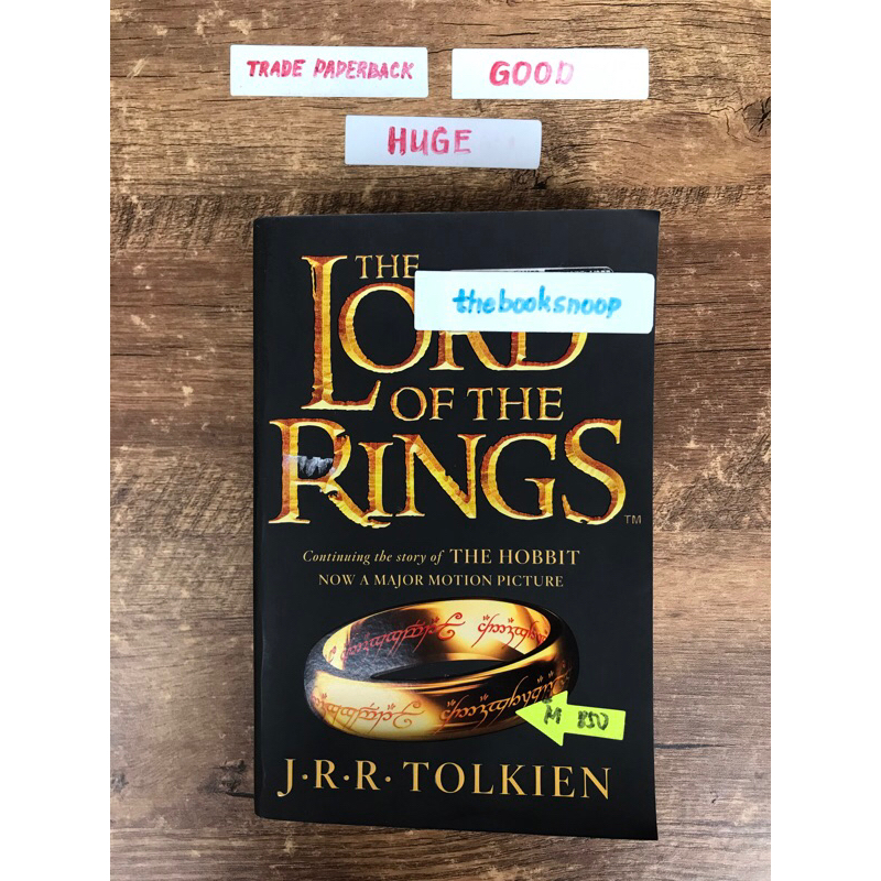 LORD OF THE RINGS by J.R.R. Tolkien lotr books classic high on fantasy ...