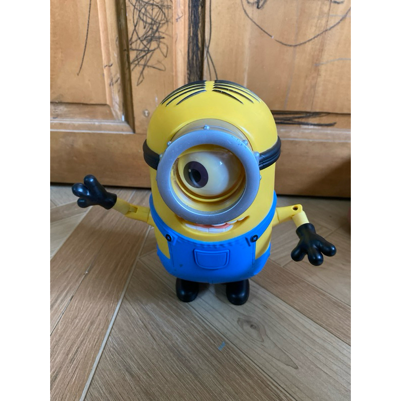 Minion Dancing Stuart Singing and Talking | Shopee Philippines