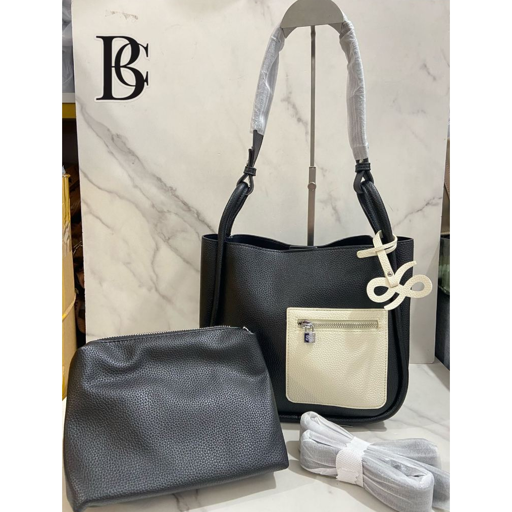 Bagcravings HOLB MOMENTUM Shoulder Bag/Crossbody Premium | Shopee ...
