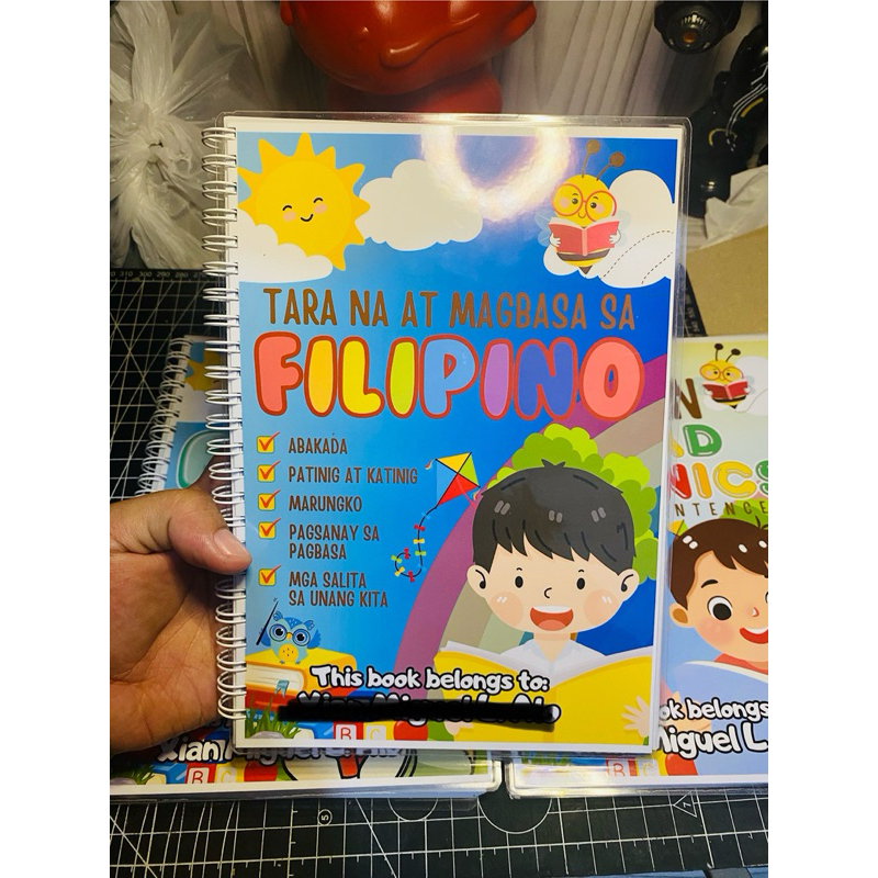 FILIPINO BEGINNER READING BOOK 60 pages Laminated Cover Wire Binded ...