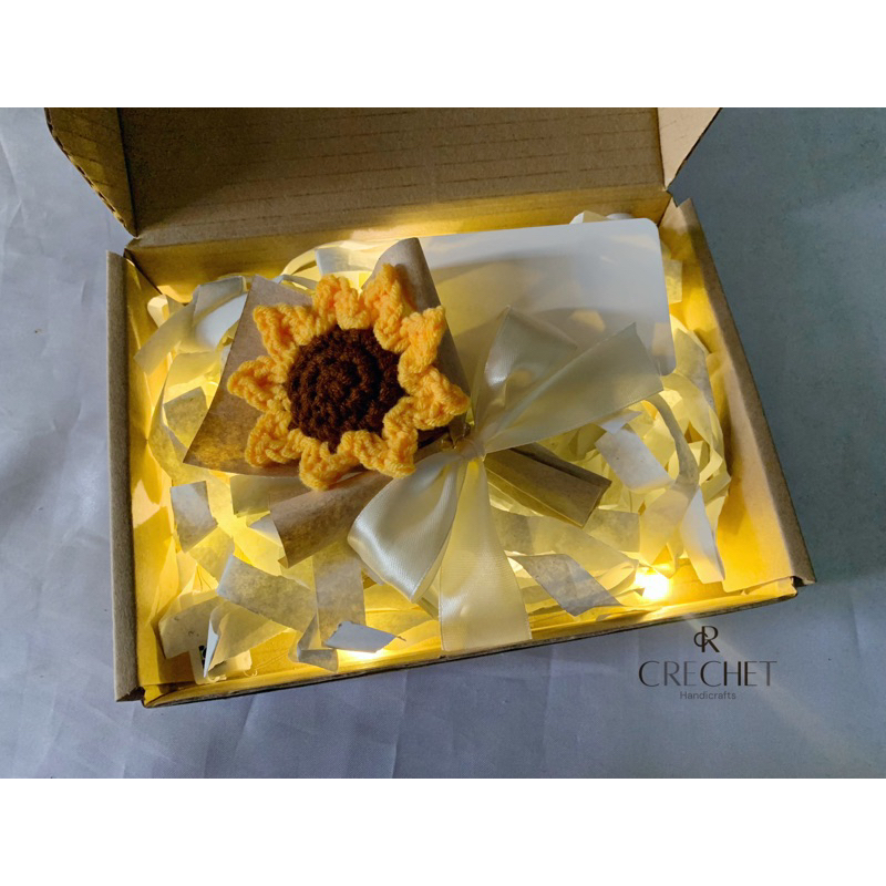 Mini Flower Bouquet Gift Box w/free Letter/Greeting Card | CRECHET ...