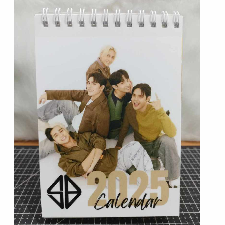 SB19 GROUP DESK CALENDAR 2025 / A6 SIZE | Shopee Philippines
