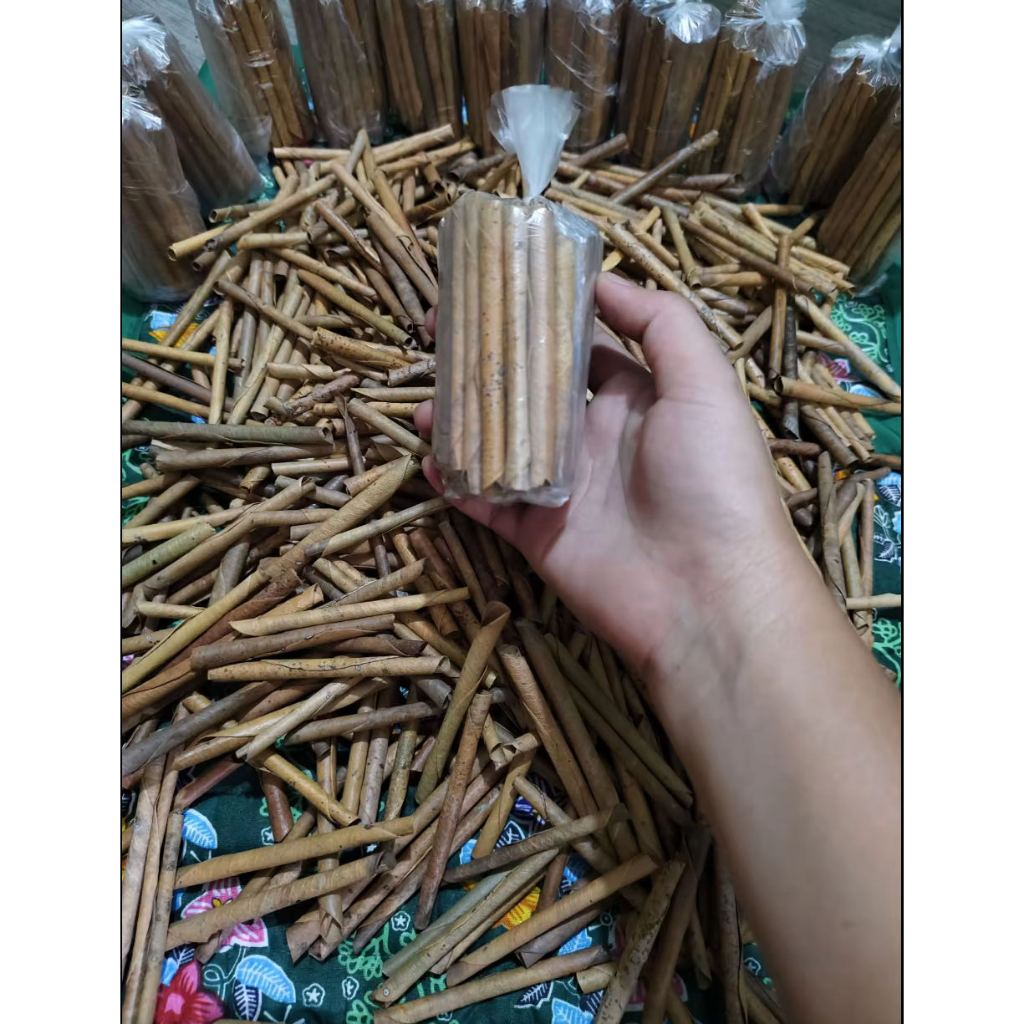 Mga pampalasa sa pagluluto Pinatuyong dahon, organic/chemical free ...