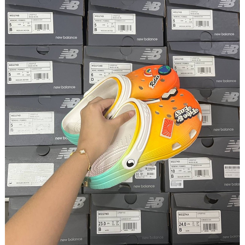 CROCS x FREE & EASY CLOG (MULTI) | Shopee Philippines
