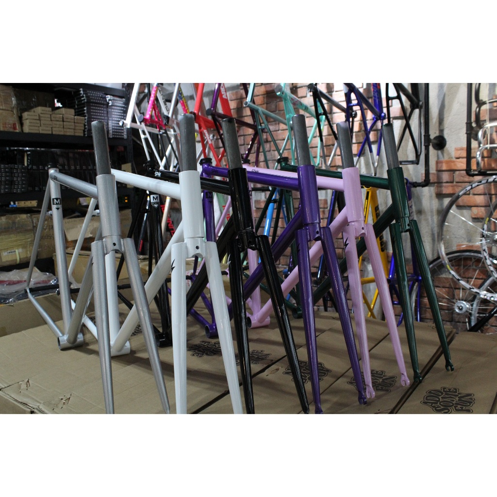 Spin 2025 Track Frameset | Shopee Philippines