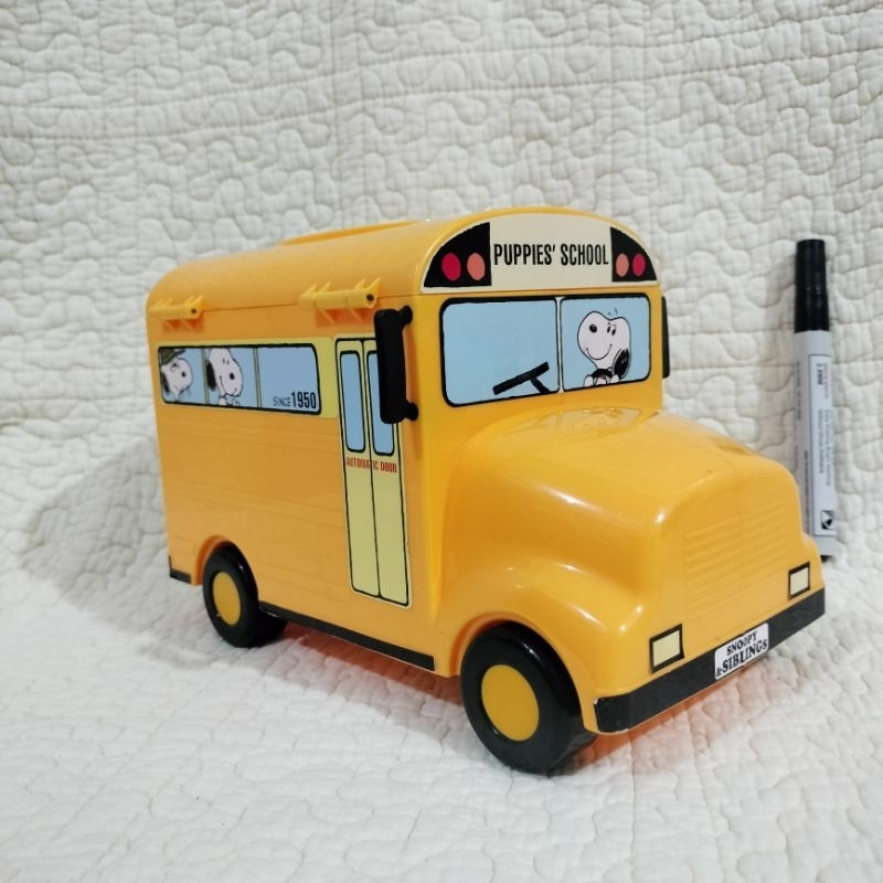 UNIVERSAL STUDIOS JAPAN SNOOPY BUS BOX CASE | Shopee Philippines