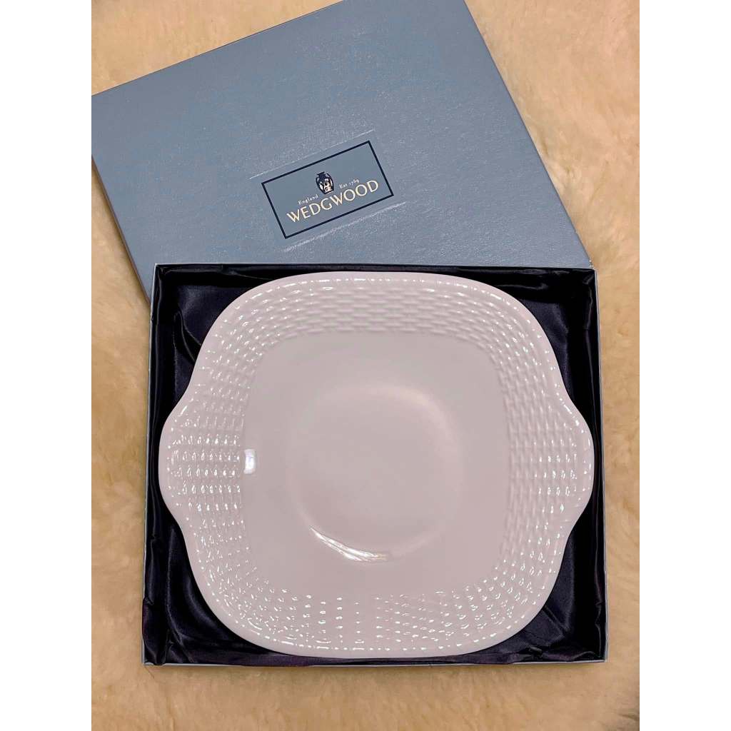 WEDGWOOD Nantucket Geo. Davis Bone China Serving Plate Embossed Hopsack ...