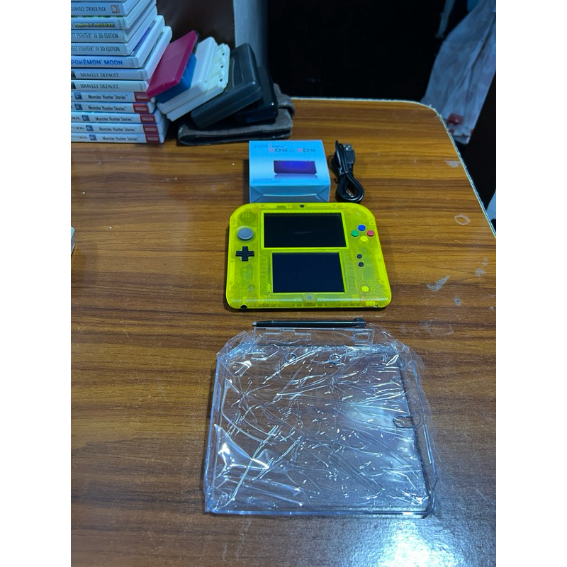 Nintendo Old Regular 2DS Pokemon Yellow Pikachu Transparent Edition ...