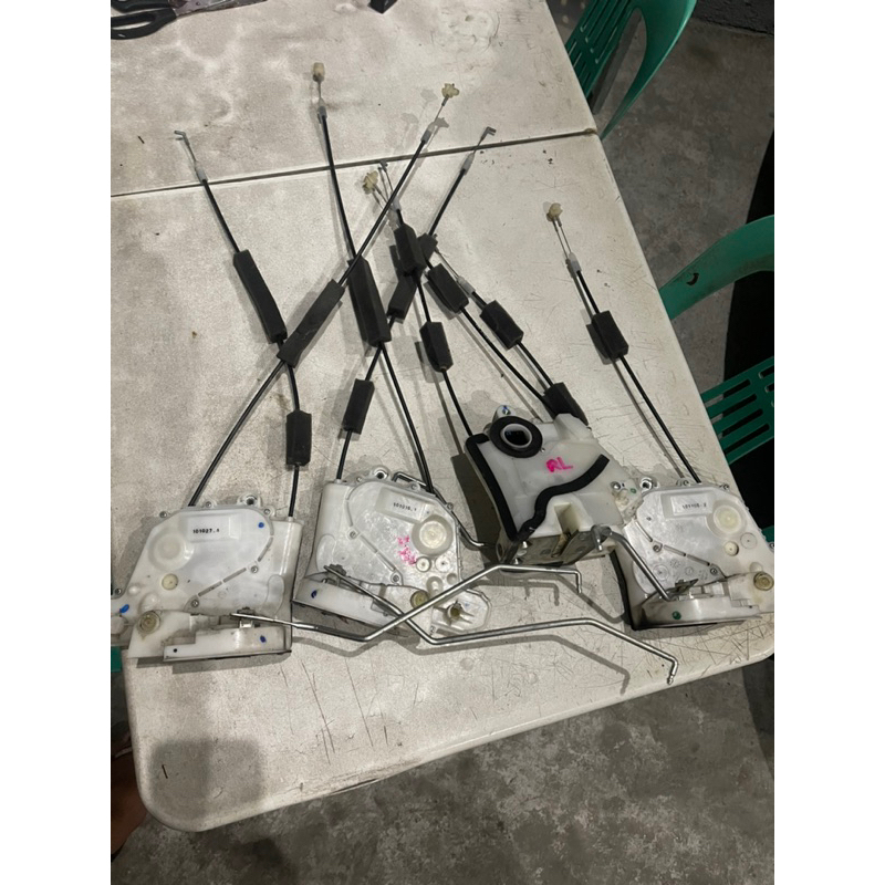 CRV GEN 3 DOOR LOCK MECHANISM | Shopee Philippines
