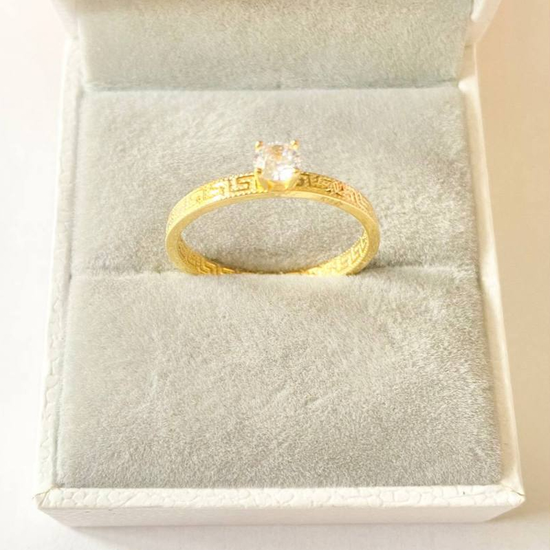 Pawnable 18K Saudi Gold Russian Diamond Thin Inspired Hollow Ring ...