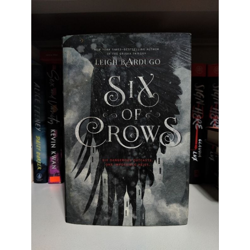 Six of Crows (Six of Crows, 1) Hardcover by Leigh Bardugo | Shopee ...