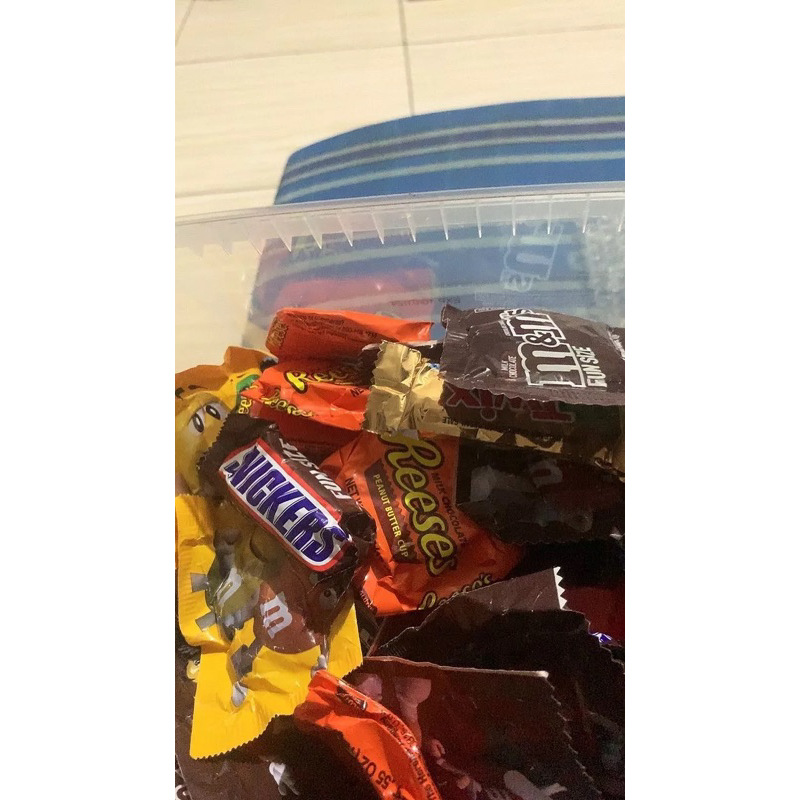 Repack Minis Mix Assorted bundle chocolates kirkland 8-9pcs mothers day ...