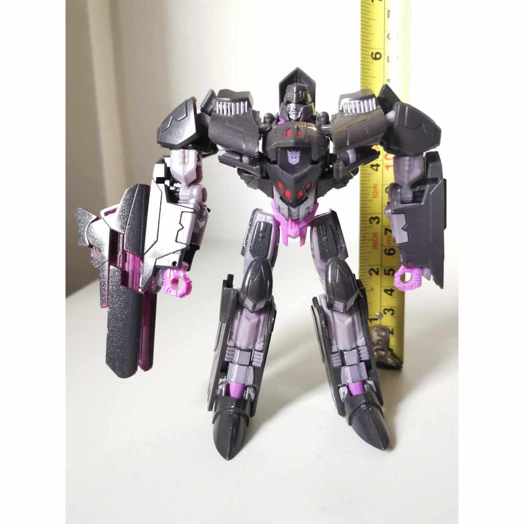 Transformers generations IDW Megatron deluxe class | Shopee Philippines