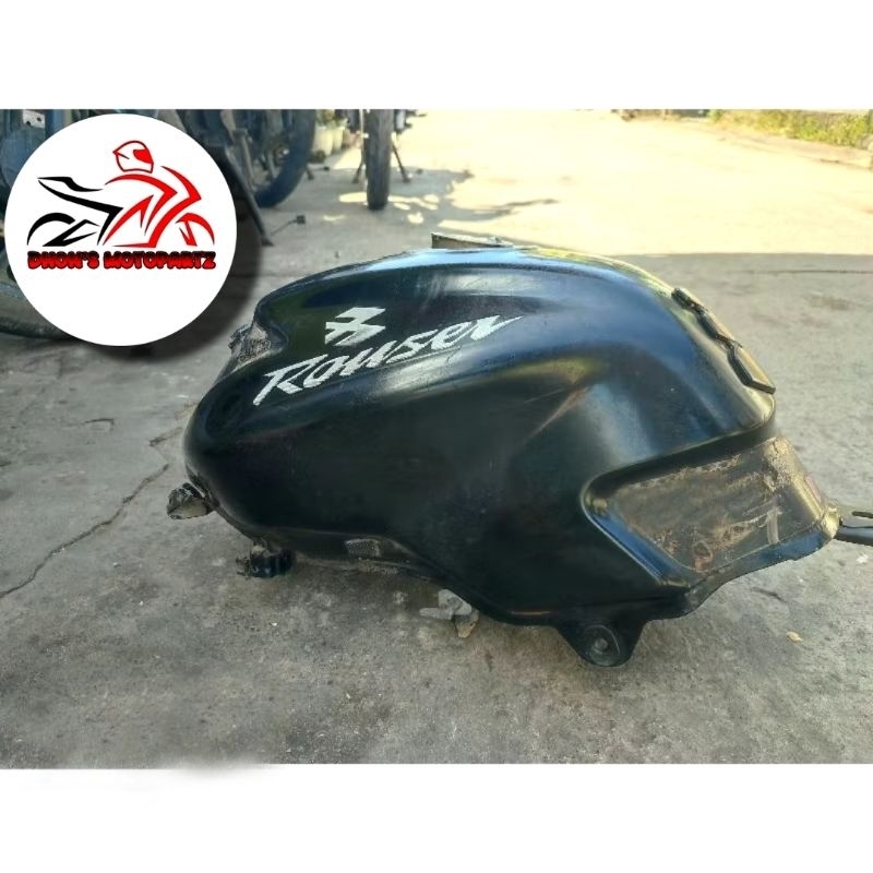 FUEL TANK ROUSER 135 Secondhand genuine (READ DESCRIPTION) | Shopee ...