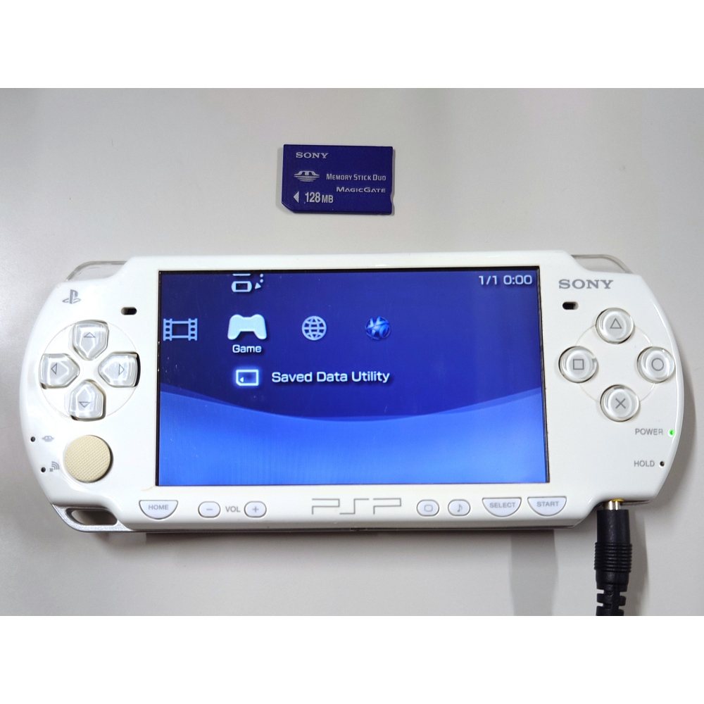 SONY PSP-2000 Ceramic White FW6.60 Japan model without battery | Shopee ...