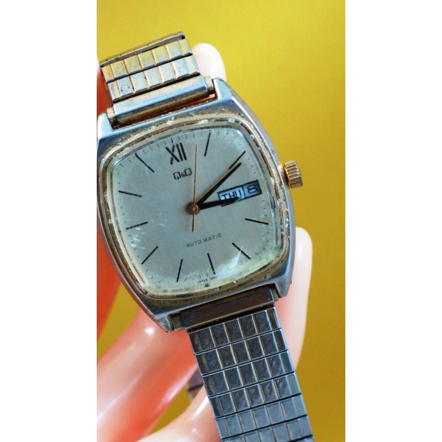 N64:Original Q&Q Vintage Analog Automatic Watch for Men from USA ...