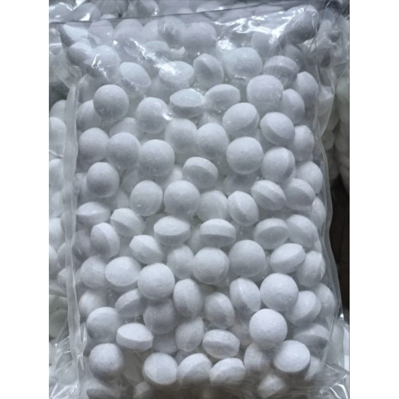 Mothballs (Naphthalene/Alcampor Balls) bug off(1kg) | Shopee Philippines