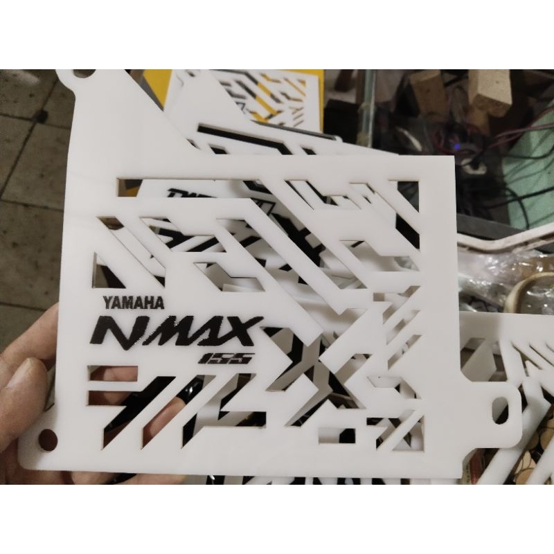 Nmax 155 v2 Aerox v2 Radiator cover v4 with Bolts | Shopee Philippines