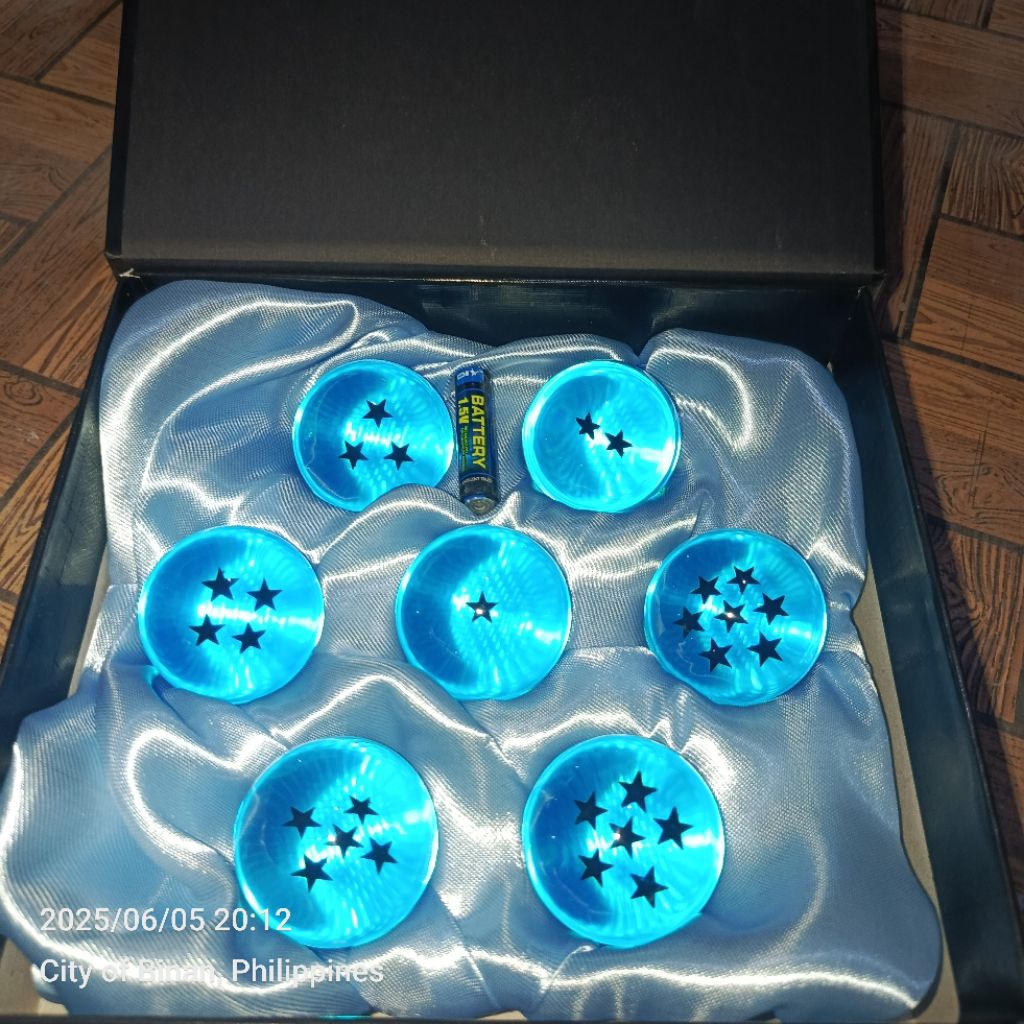 dbz dragon ball z blue balls see picture with battery for size ...