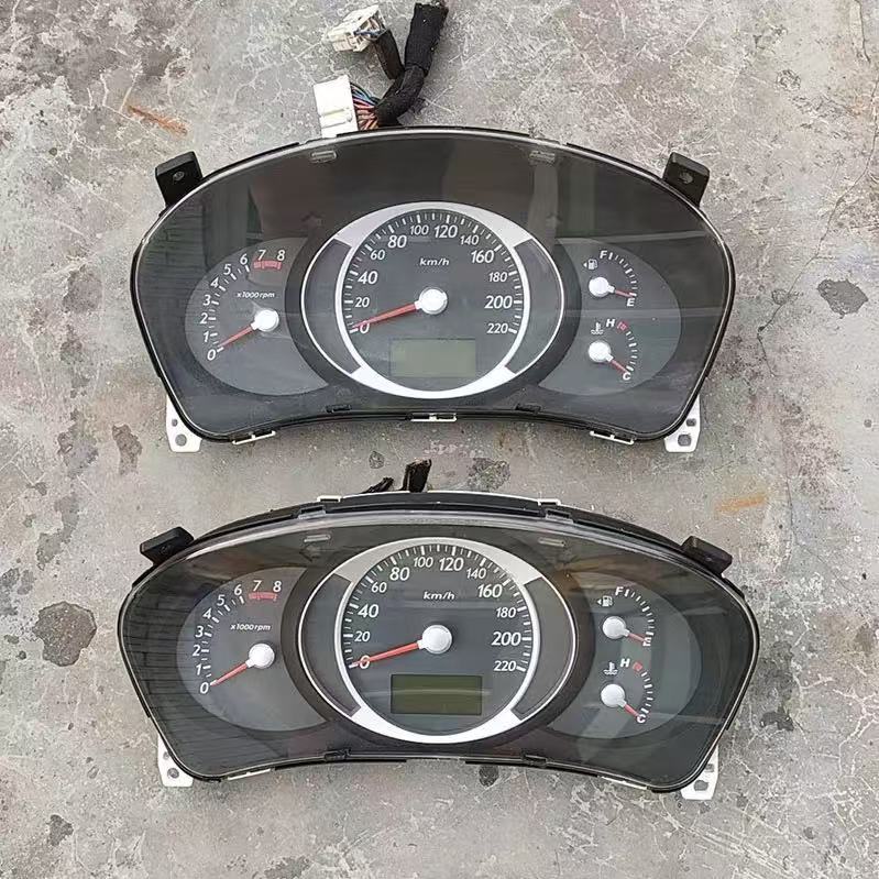 Original instrument cluster for modern Tucson with odometer and ...