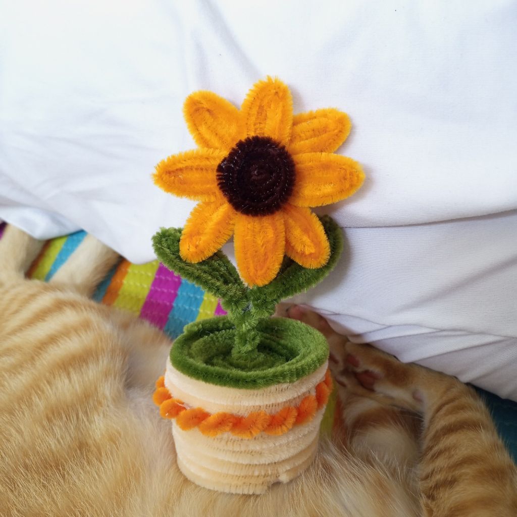 Mini Sunflower in pot gift ideas fuzzy wires souvenir giveaways bulk ...