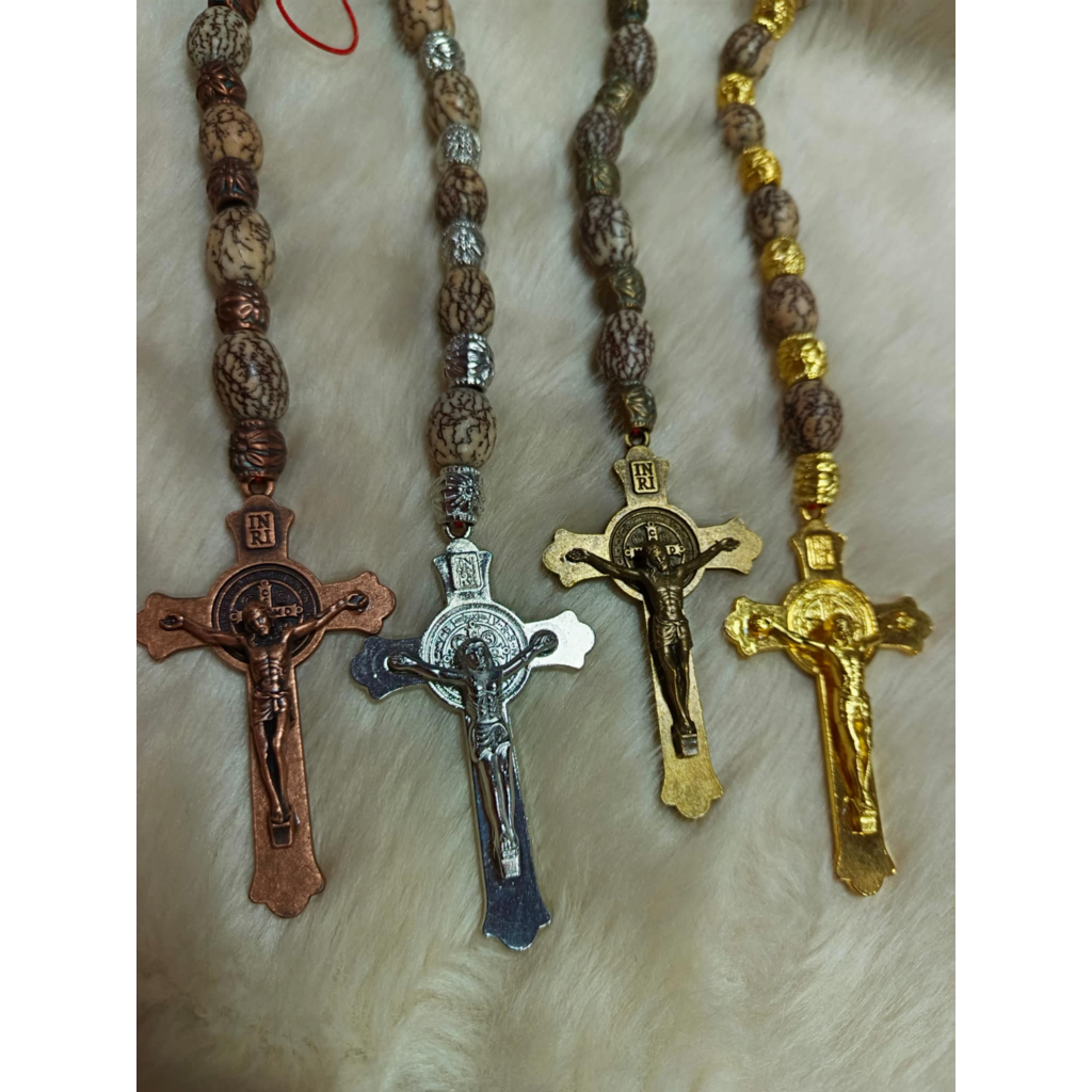 Trendy Cross Door decor with Buto ng sinukuan 2025 pampasuwerte sa ...