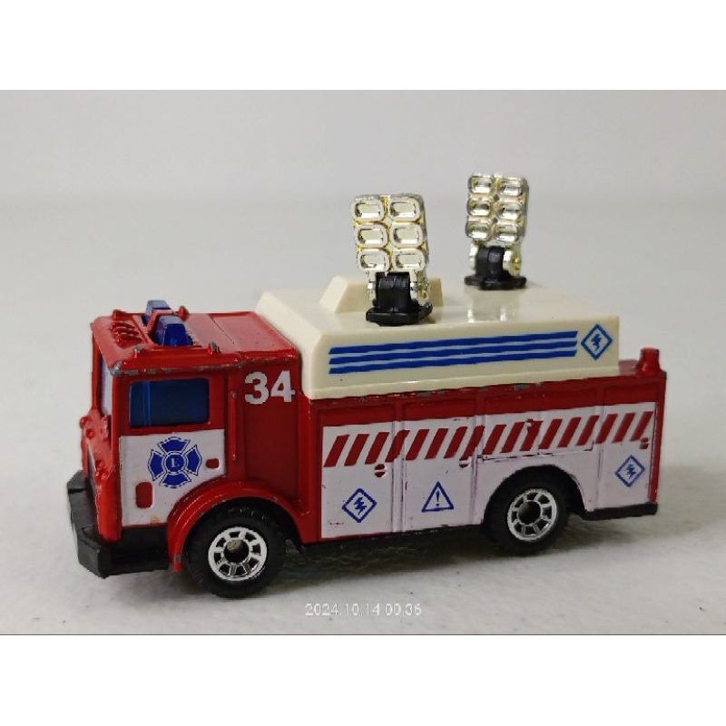 matchbox mack auxiliary power truck diecast car | Shopee Philippines