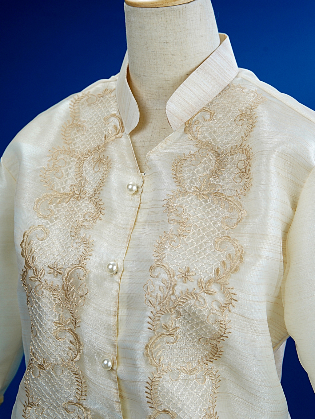 AQUINO'S ARTISAN EMBROIDERY Modern Filipiniana Classic 3/4 Cuff Sleeves ...