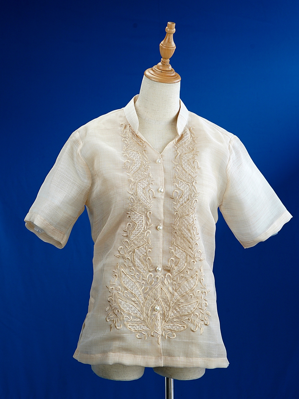 AQUINO'S ARTISAN EMBROIDERY Modern Filipiniana Cocoon Ladies' Barong ...