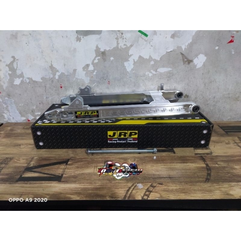 JRP SWING ARM VERSACE WITH FREE AXLE FOR WAVE/XRM/SMASH/DASH/SYM/PANTRA ...