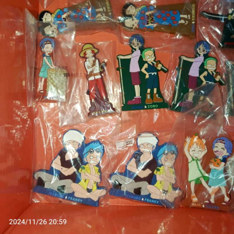one piece rubber display set of 20pcs for resell Zoro Sanji Franky NAMI ...