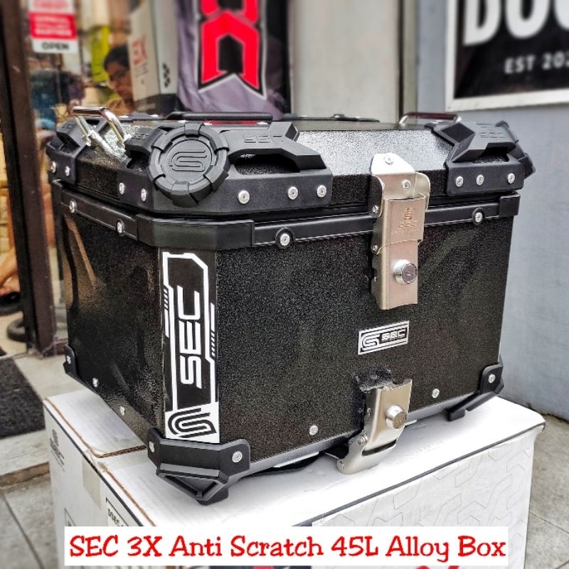 Alloy TopBox Anti Scratch 45 Liters and Hard Plastic Topbox | Shopee ...
