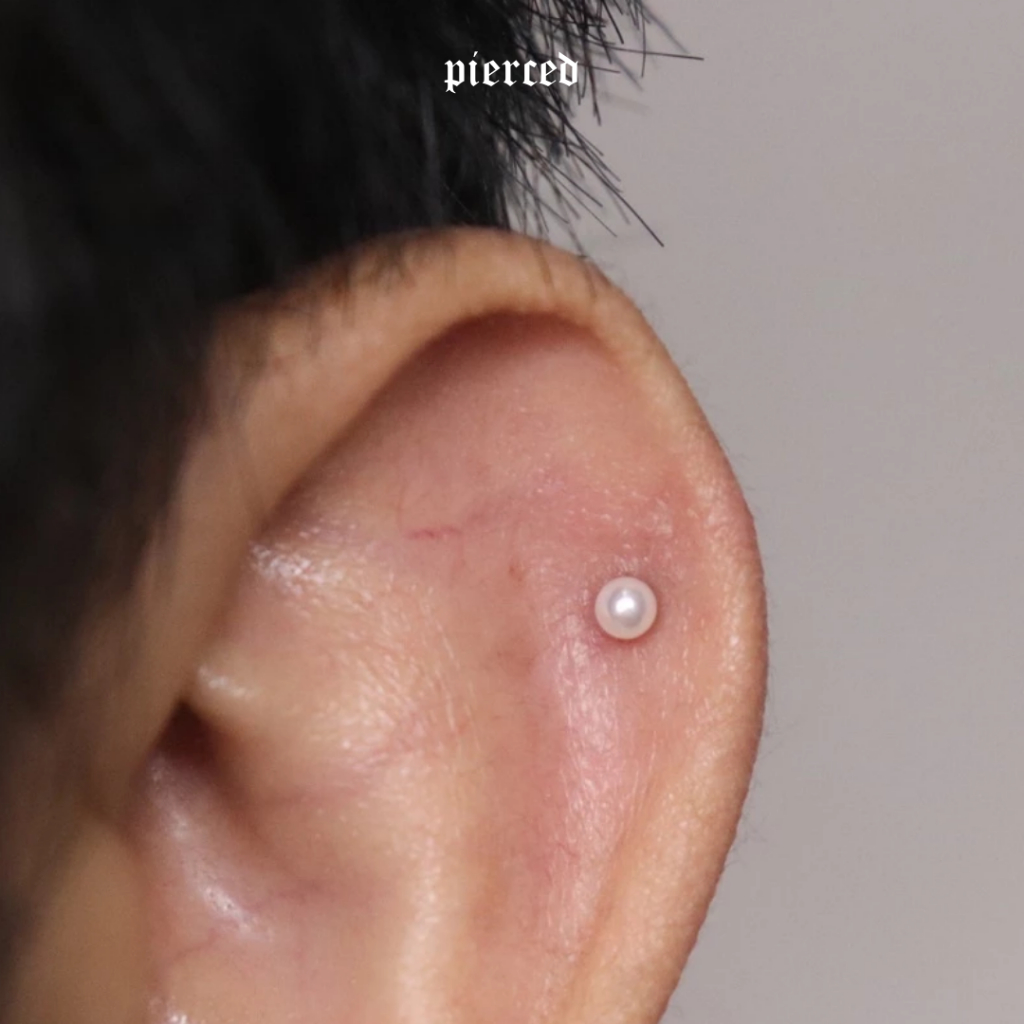 316L Surgical Steel Pearl Labret | piercedphl | Shopee Philippines