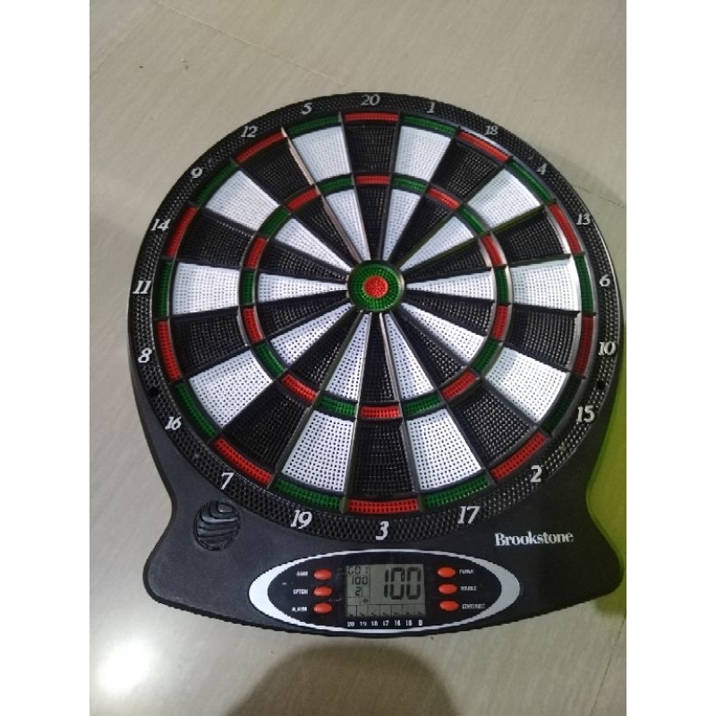 Brookstone Electronic Hanging Dartboard with Scoring Display Preloved ...