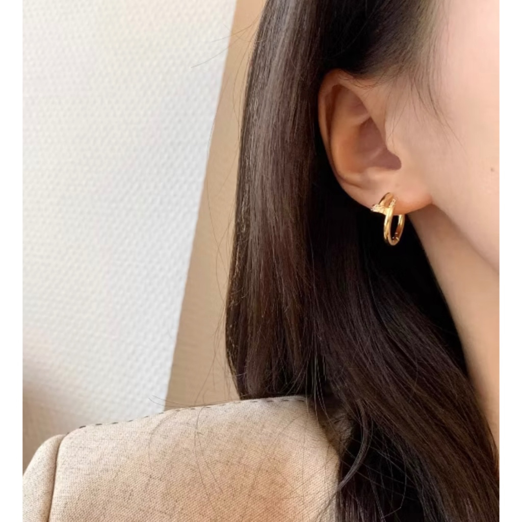 Neutrals MNL - 14K Gold Plated Nail hoop & Slim Love Hoop Earring (Non ...