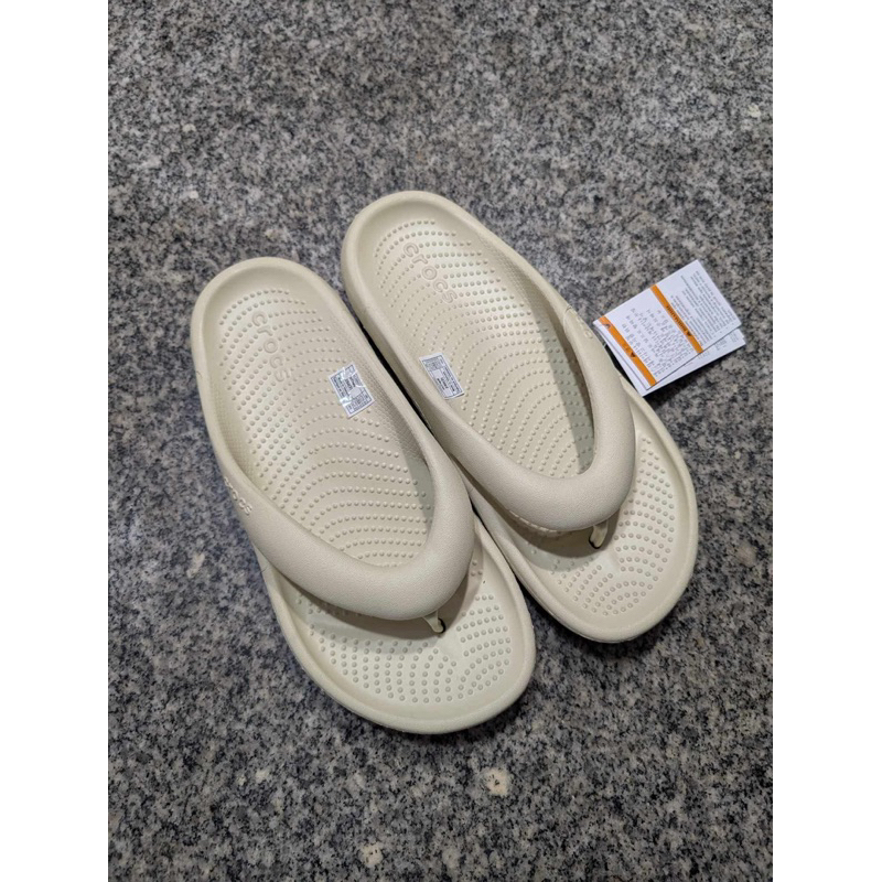 Crocs Mellow flip | Slippers | Sandals | Men | Women | Shopee Philippines
