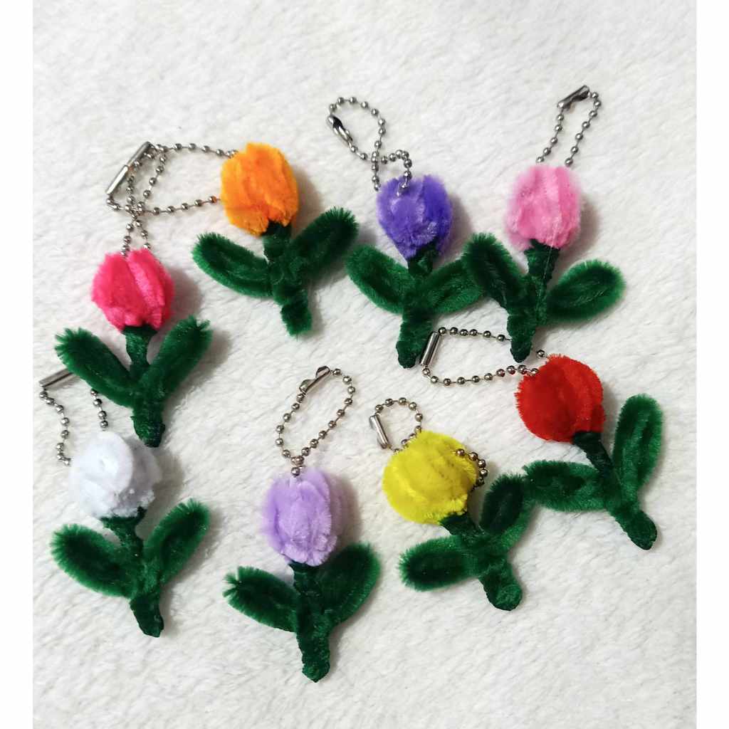 Cute fuzzy wire flower keychain | Shopee Philippines