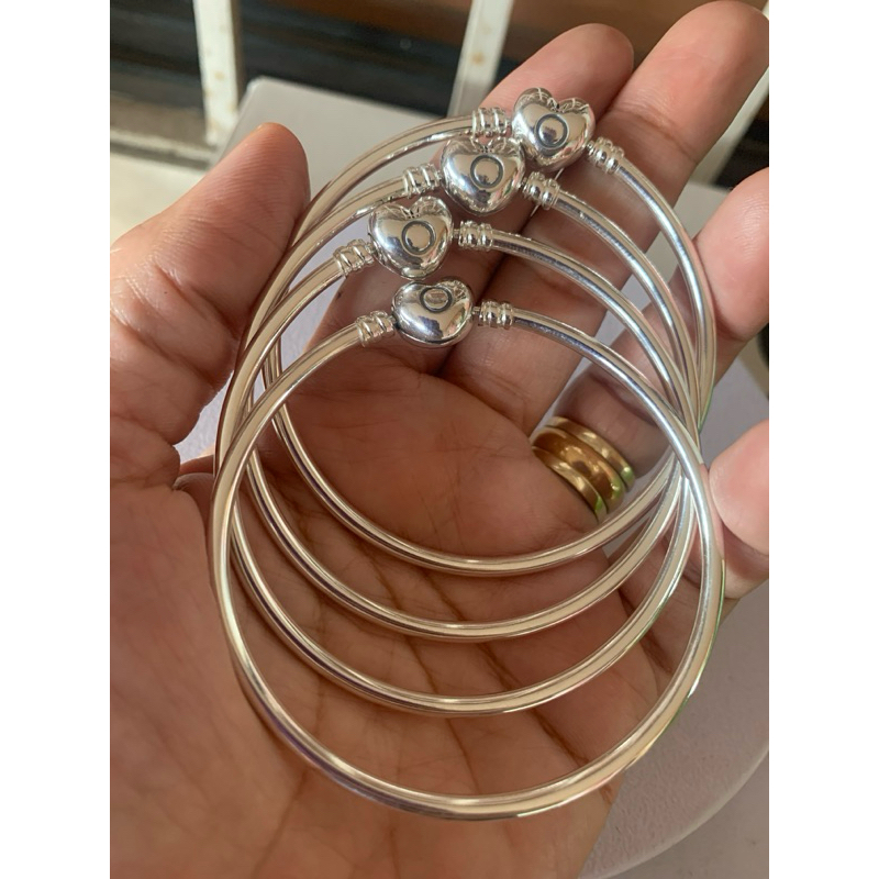 preloved pandora heart bangle new logo no box size 19cm | Shopee ...