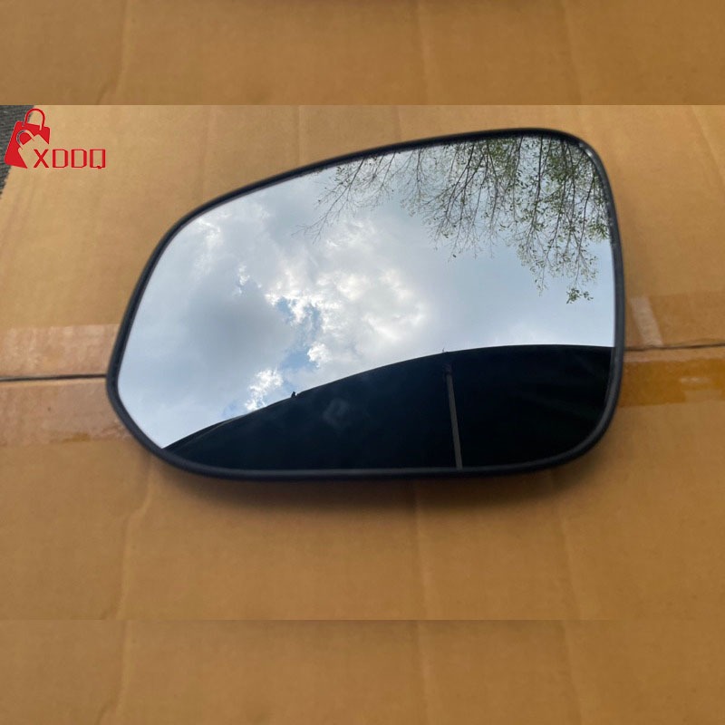 Toyota Hilux/ Innova/ Fortuner 2016-2025 Side Mirror Lens (For Power ...