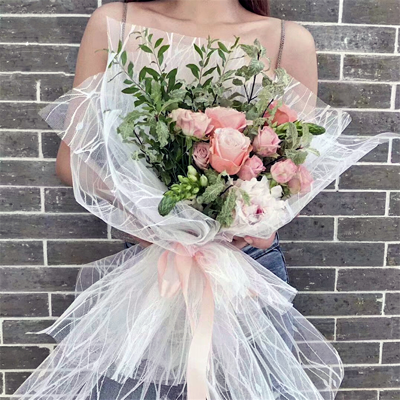 Lace Gauze Wrapped Flower Mesh Rose Flower Bouquet Packaging Paper ...