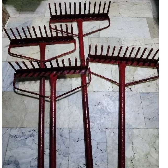 Kalaykay/Garden Rake Heavy Duty 4 ft with 13,14& 15 teeth Stainless ...