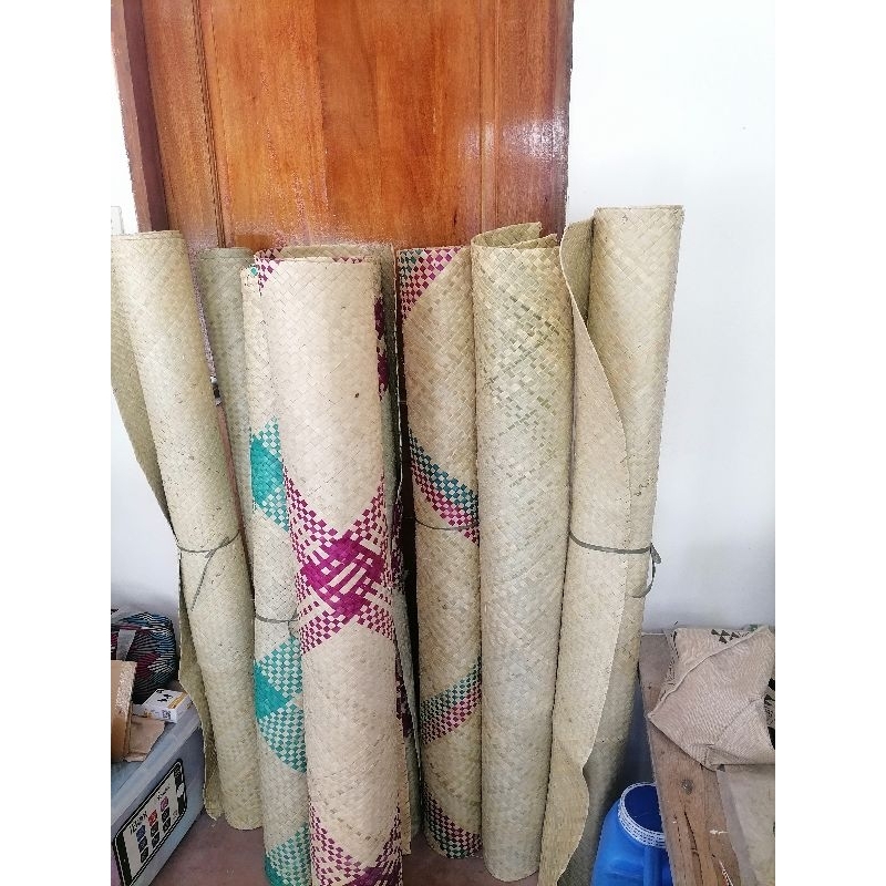 Banig Assorted Color Large and Medium | Shopee Philippines