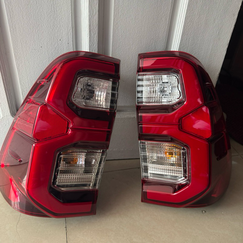 hilux conquest led tail lights model 2016 2017 2018 2019 2020 2021 2022 ...