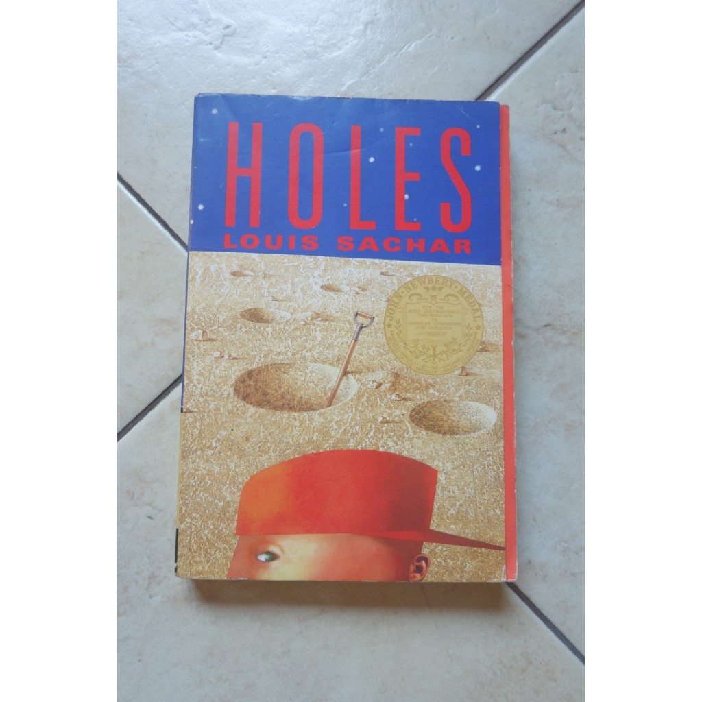 Holes by Louis Sachar | Shopee Philippines
