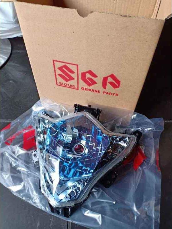 RAIDER 150 Carb Headlight Original SGP bluish lens | Shopee Philippines