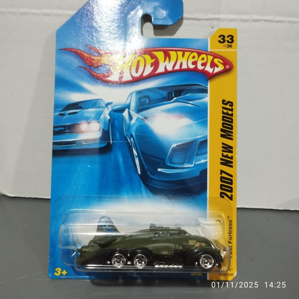 Hot Wheels Fast Fortress (Dark Green) 2007 New Models Series | Shopee ...