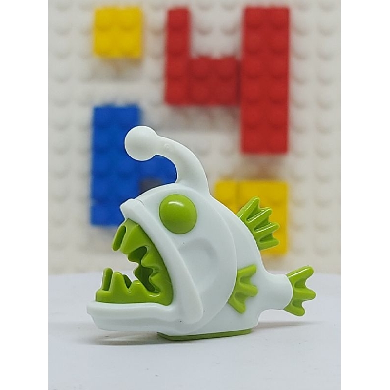 LEGO Animal, Water - Anglerfish with Molded Lime Eyes, Fins, and Teeth ...