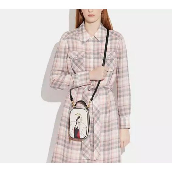 ORIGINAL & IMPORTED CCH Eva Phone Crossbody With Cruella Small White ...
