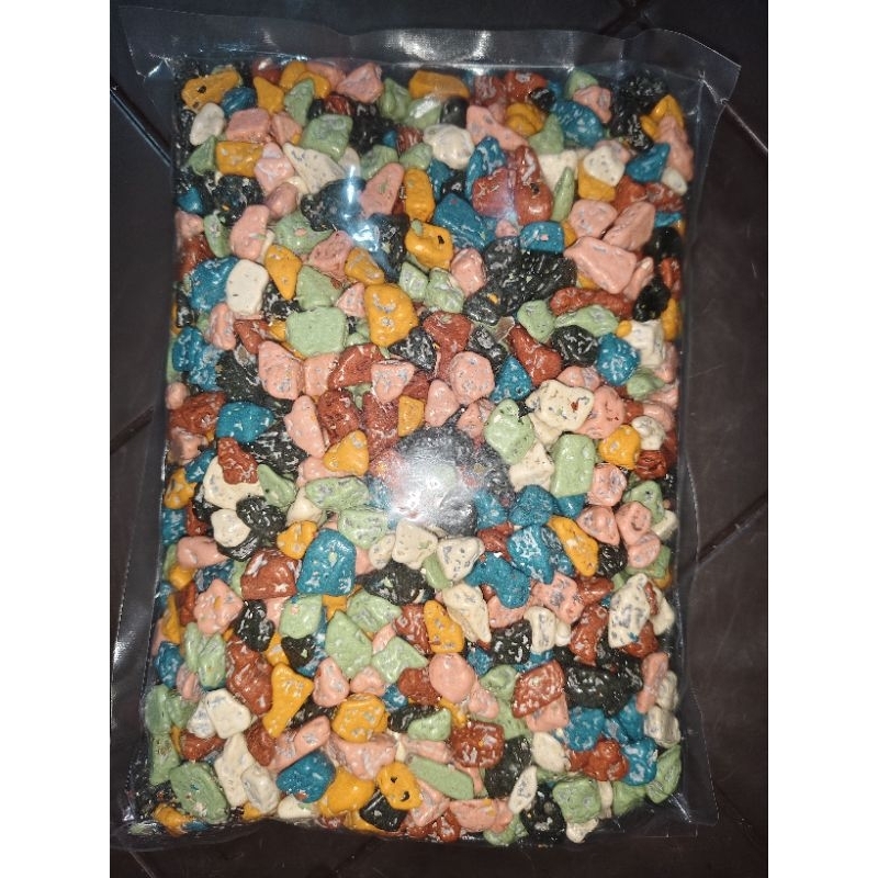 Chewy Choco Rocks 1kg per pack - vending machine refills | Shopee ...