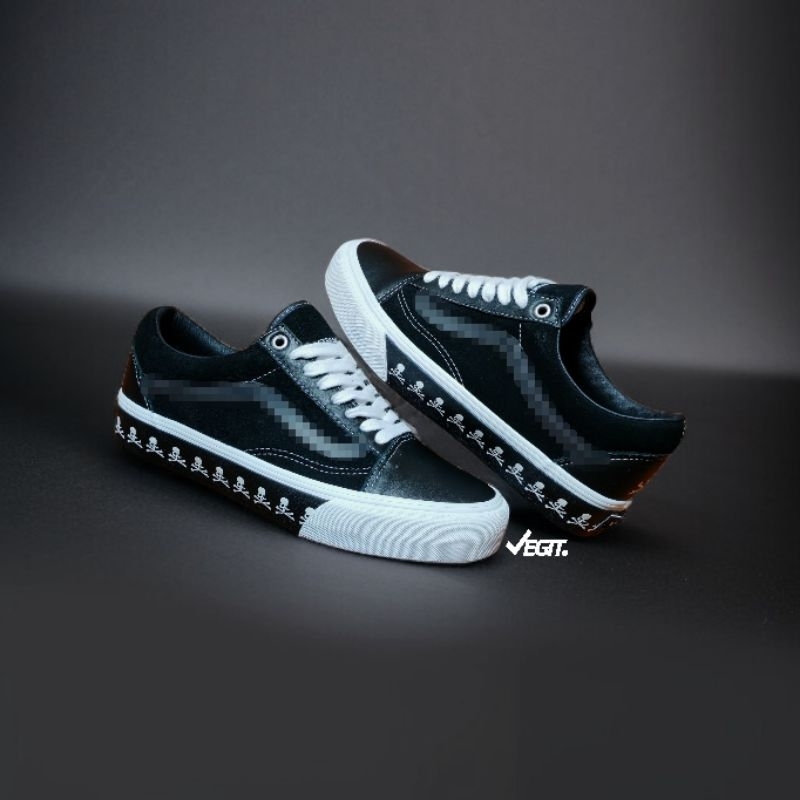 Original Mastermind World x Vault Old Skool Lx | Shopee Philippines
